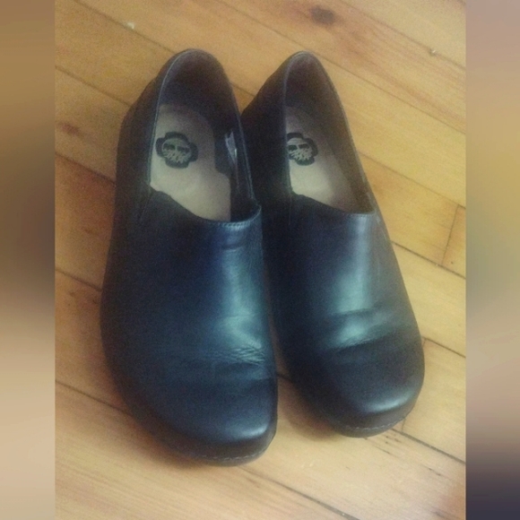 Timberland | Shoes | Timberland Slipon Black Leather Professional Clogs ...